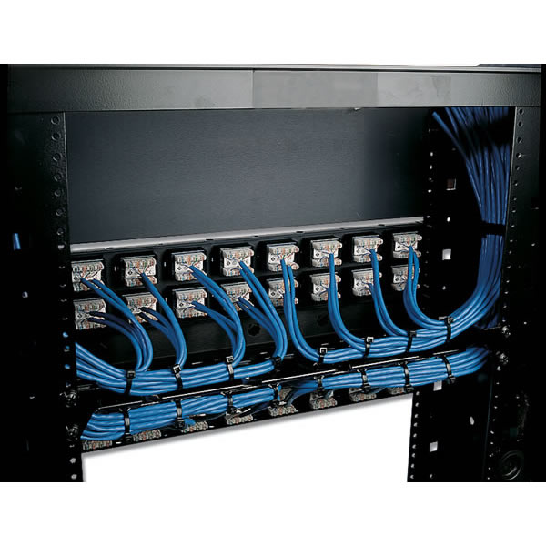 https://files.siemon.com/e-catalog/photos/cable-management/rear-cable ...