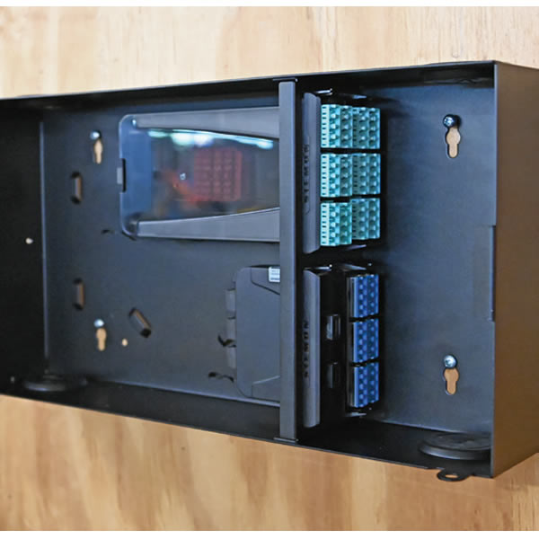 https://files.siemon.com/e-catalog/photos/fiber-enclosures/lightverse ...